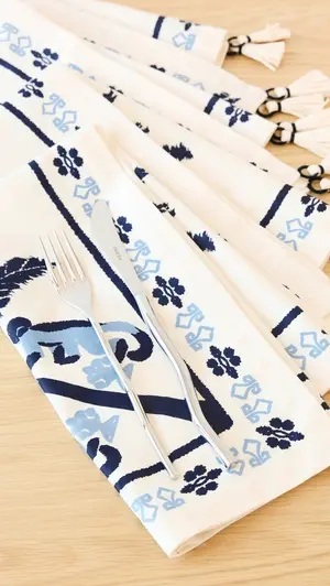 Johanna Ortiz Ikat Amazónico Napkins