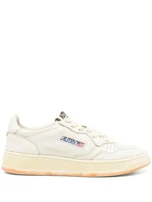 AUTRY Low-top Vintage Sneakers - White