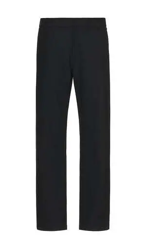 Nike Chino Regular Pant In Black