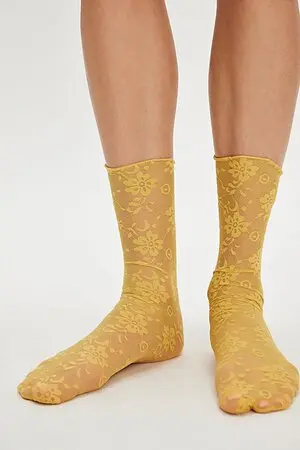 HIGH HEEL JUNGLE Ava Lace Crew Socks - Yellow