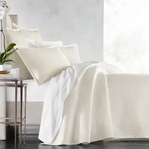 HUDSON PARK COLLECTION Signature Pebbled Matelasse King Sham, Pair - Vanilla Sky