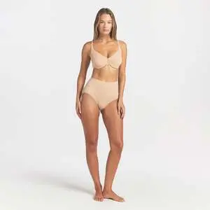 SKIMS Unlined Minimizer Bra | Light Neutral | | Smoothing Intimates - Clay