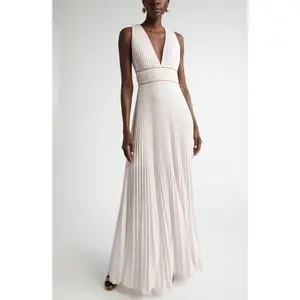 St. John Flowy Dresses