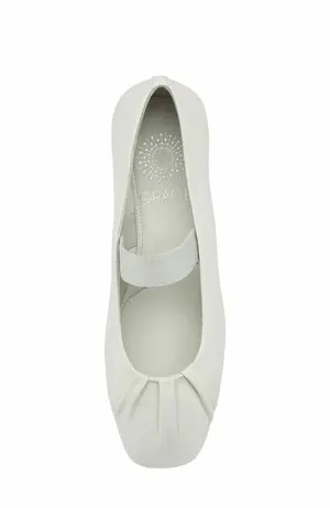 GRACE FOOTWEAR Rimini Ballerina - White