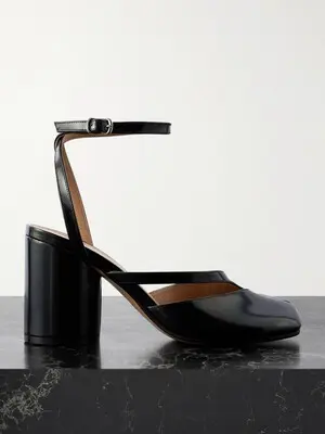 MAISON MARGIELA Tabi Split-toe Glossed Leather Pumps - Black