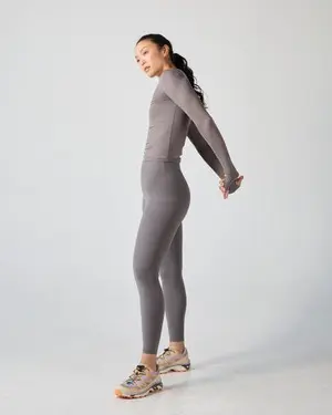DAUGHTER LESSONS Performance Slip Long Sleeve Top - Dark Gray