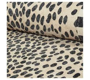 MACKENZIE-CHILDS Snow Leopard 6' Octagon Washab Le Rug