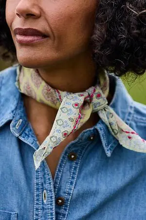 TERRAIN Embroidered Prt Bandana - Lime