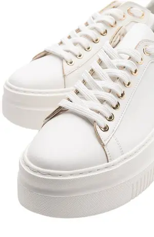 PROLOGUE SHOES Violette Platform Sneakers - White