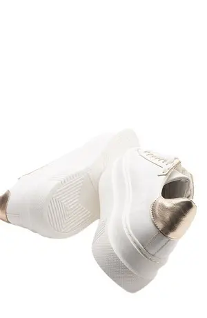 PROLOGUE SHOES Violette Platform Sneakers - White