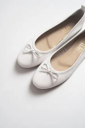 FOREVER & ALWAYS SHOES Florence Leather Ballerina Flats