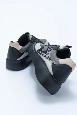 PROLOGUE SHOES Ida Platform Sneakers - Black
