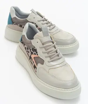PROLOGUE SHOES Ida Platform Sneakers - Light Grey