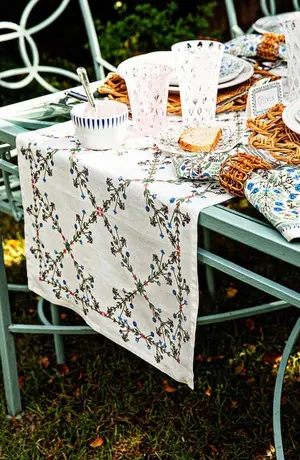 JULISKA Villa Seville Table Runner