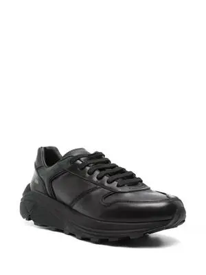 COMMON PROJECTS Leather Sneakers - Black