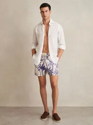 REISS Ganetti Palm Print Swim Shorts