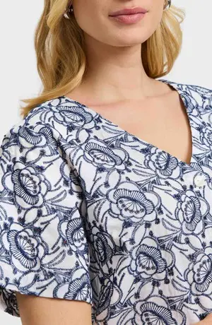 Foxcroft Isabel Floral Embroidered Cotton Top