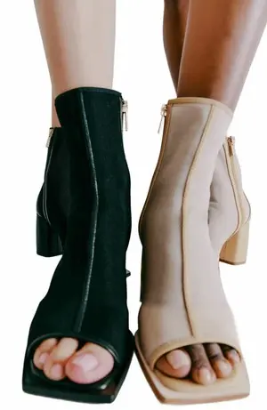 DANIELLA SHEVEL Onyx Mesh Heel Booties - Black