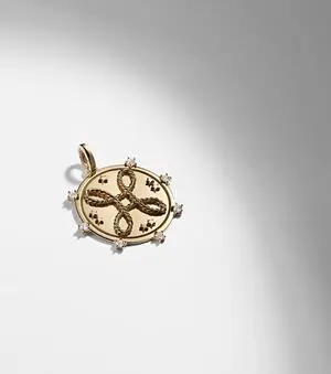 FOUNDRAE Love 18kt Pendant With Diamonds