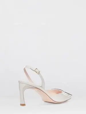 ROGER VIVIER Pumps - White