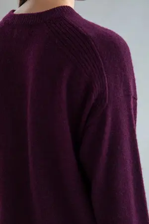 SSKEIN Crew Neck Pullover - Aubergine