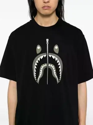 A BATHING APE Shark T-shirt