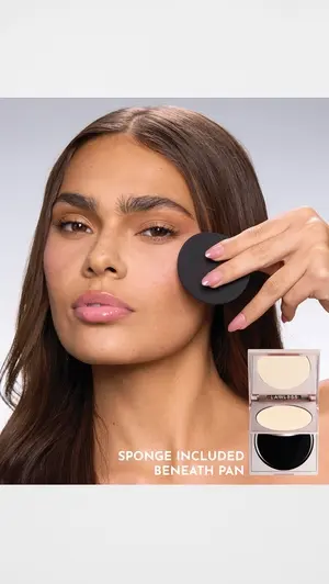 LAWLESS Perfecting Powder Brightening 0.34 Oz./ 9.70 - Banannie