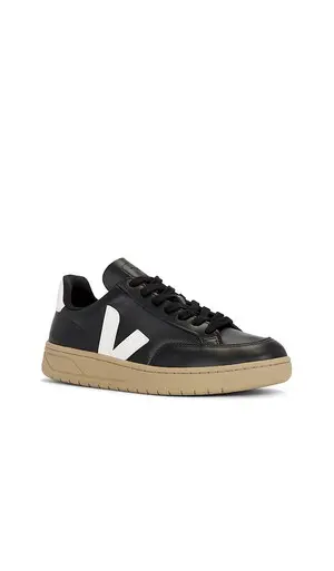 VEJA V-12 Sneakers