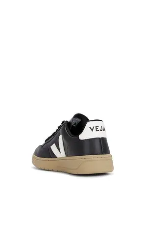 VEJA V-12 Sneakers