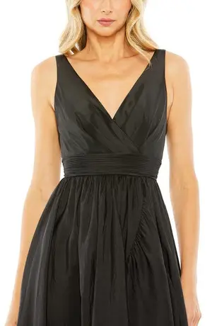 Mac Duggal Sleeveless Taffeta High-low Ruffle Gown - Black