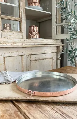 COPPERMILL KITCHEN Vintage Inspired Round Baking Tray