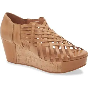 CHOCOLAT BLU Winix Strappy Wedge Sandals - Camel Leather