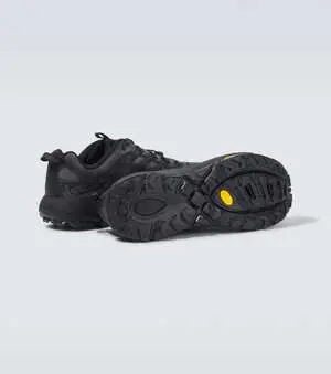 Hoka One One Mafate Three2 Sneakers - Black