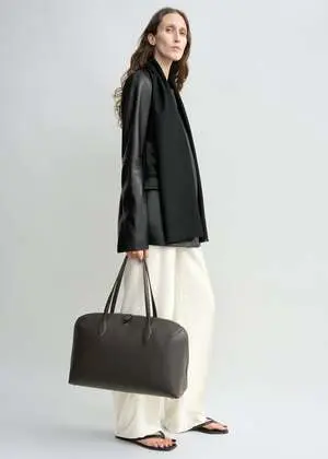 TOTEME Garderob Grained-leather Tote - Brown