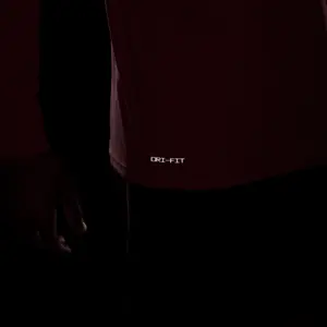 Nike Dri-fit Uv Long Sleeve Top - Red