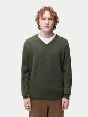 Gobi Cashmere Essential V-neck Cashmere Sweater