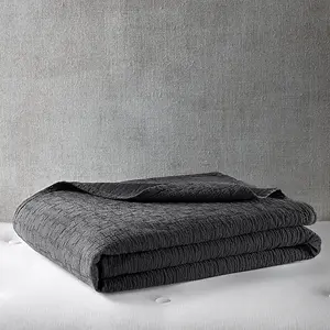 HUDSON PARK COLLECTION Textured Italian Matelasse Coverlet, Full/queen Exclusive - Black