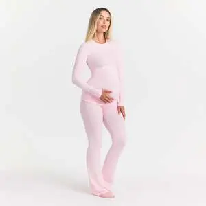 Skims Off The Shoulder Sports Pants For Women