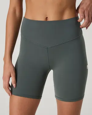 Vuori Alltheform™ 6" Shorts Dark Jade