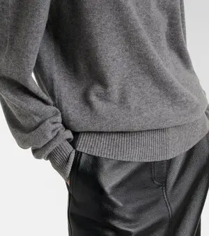 TOTEME Cashmere V-neck Sweater - Grey