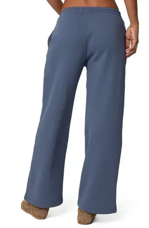 EDIKTED Ny Wide Leg Fleece Sweatpants