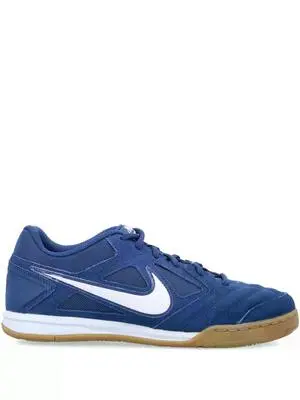 Nike Gato Sneakers