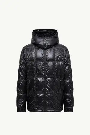 r*i様 MONCLER FRGMT CHAKA GIUBBOTTO TG 2 Moncler X Frgmt Chaka Hooded Down Jacket - Black | Editorialist