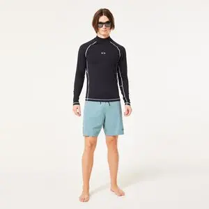 Oakley Raglan Activewear For Men