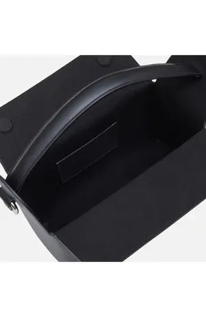 WE-AR4 The Pastry Box 23 Top Handle Bag