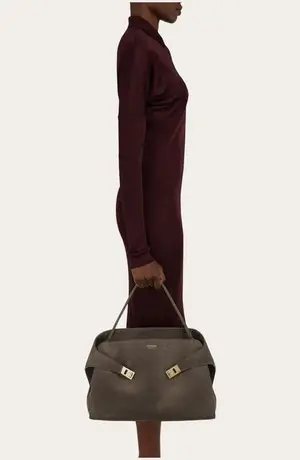 FERRAGAMO Medium Hug Shoulder Bag