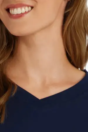 Helen Jon V-neck Pullover - Navy