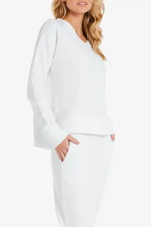 Helen Jon V-neck Pullover