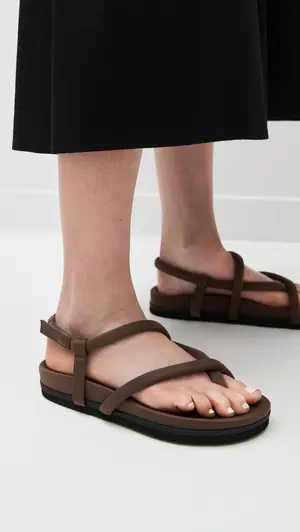 ROAM Standpoint Sandals