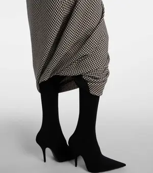Balenciaga Houndstooth Wool Pencil Skirt